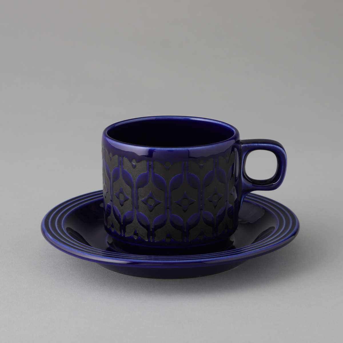 "Heirloom" Midnight Blue Coffee Cup & Saucer | 문정미술관